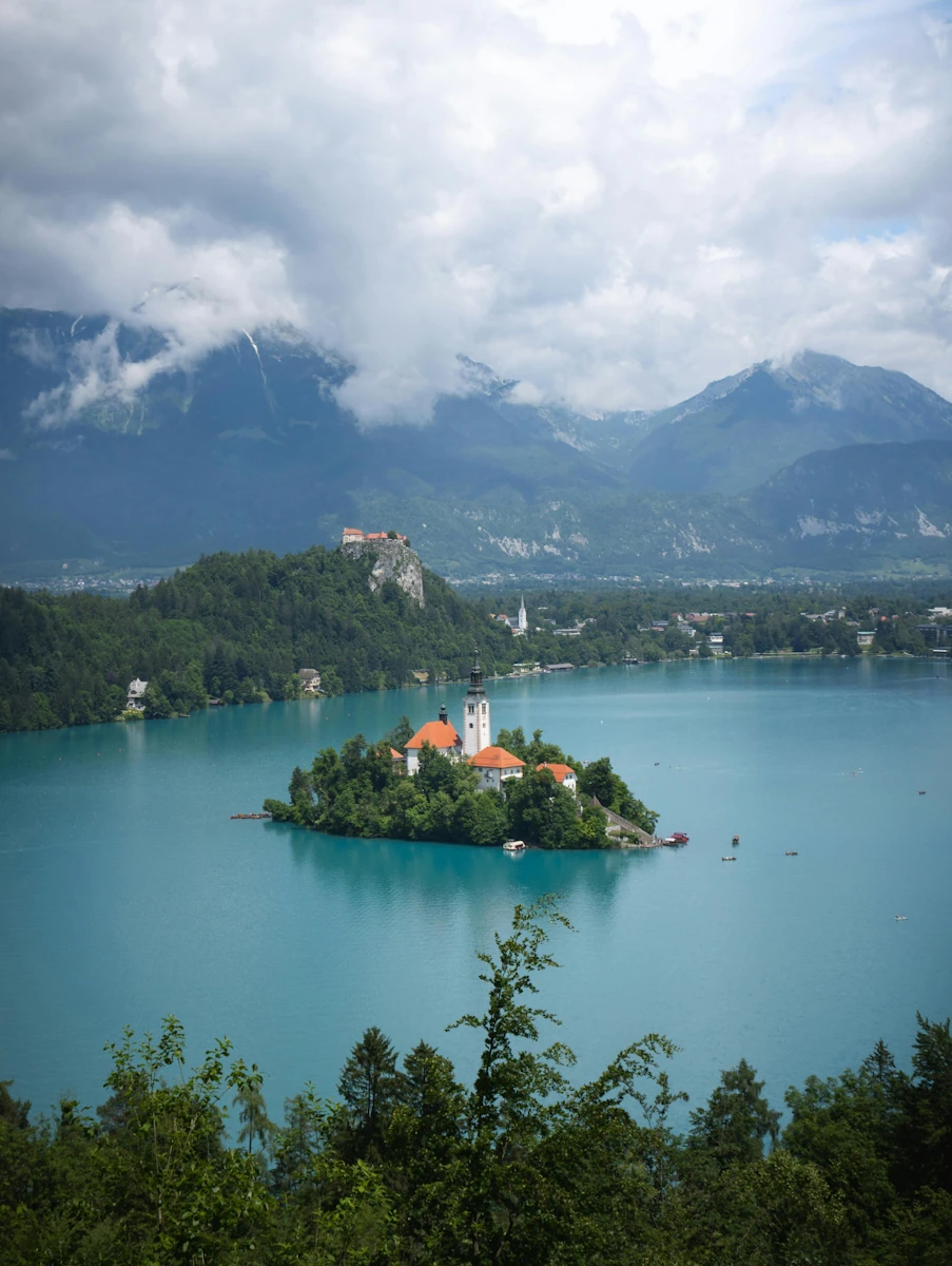 Top European Hikes Worth the Journey This Year - Trails and Food